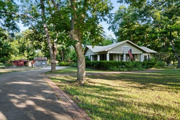 3 Houses 30 Guests Country 14 Acre Pecan Orchard - San Marcos, TX