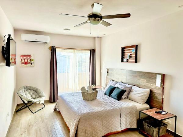 Departamento Grande Y Centrico, Con 3 Recámaras Y 2 Baños Completos. - Cabo San Lucas