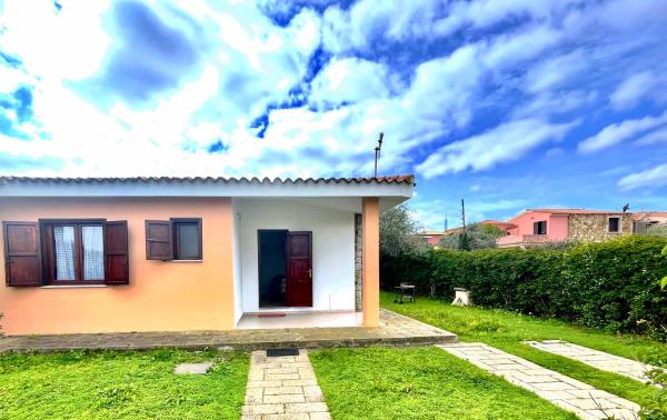 Iss Travel, La Mendula Holiday Home, 2 Bedrooms-apartments With Private Outdoor Area - San Teodoro