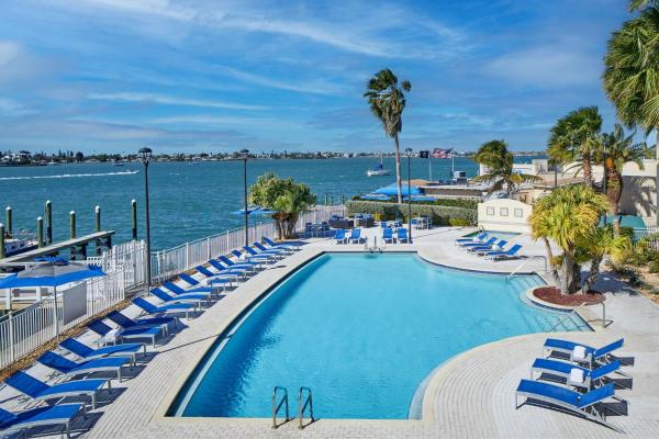 Courtyard By Marriott St. Petersburg Clearwater/madeira Beach - Tampa Bay, FL
