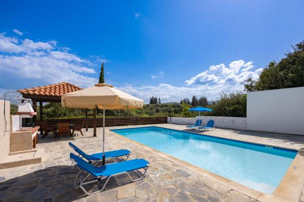 Villa Ira Finiki - Латхи