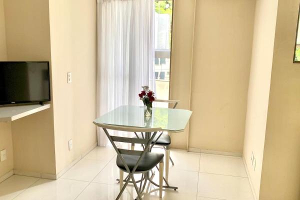 100m Da Rodoviaria, 600m Da Ufv, Ar Condicionado, Elevador E Garagem Paga - Coimbra
