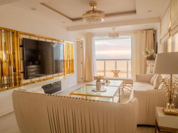 Beachfront Seaview Apartment - Maldives