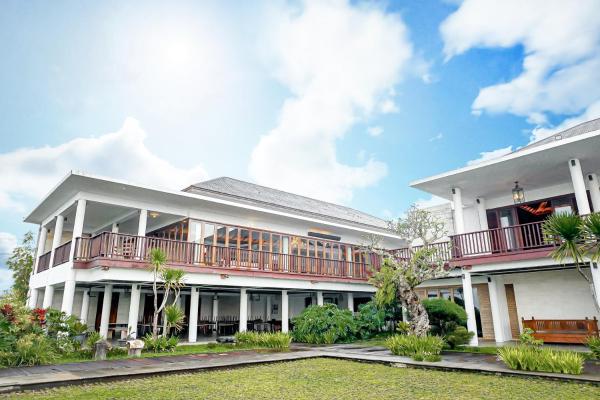 Louis Kienne Bandungan - Semarang