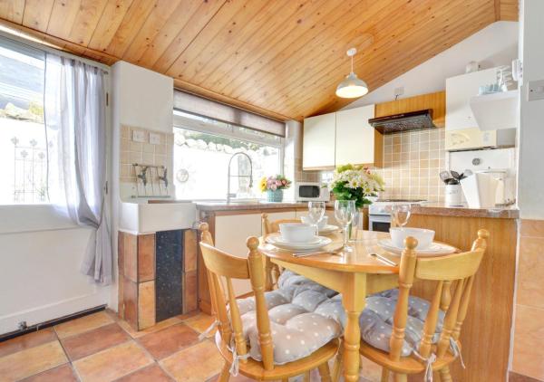 Old Gardeners Lodge - Saundersfoot