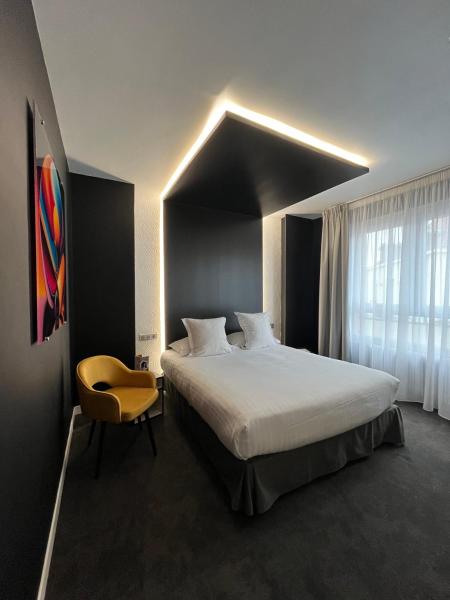 Logis Hôtel Borel - Bergues