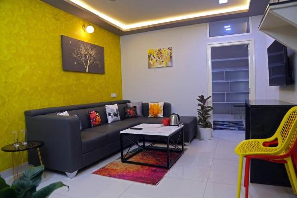 10 Midtown-1bhk, Near Aig Hospital, Hitech City - Hyderabad