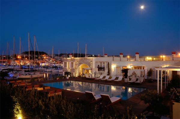 Cesme Marina Konukevi - İzmir