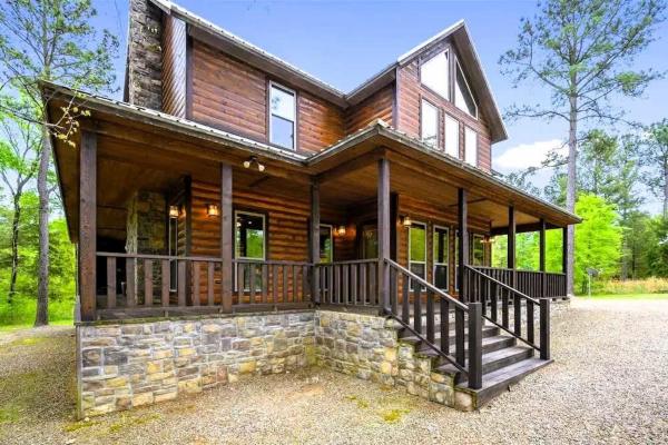 Cul-de-sac Cabin - Pool Table-hot Tub-pet Friendly - Broken Bow, OK