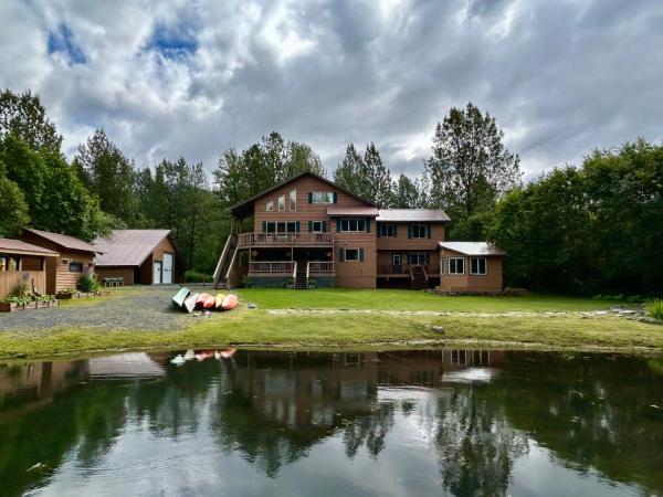 Bear Lake Lodgings B&b, Inc - 阿拉斯加州