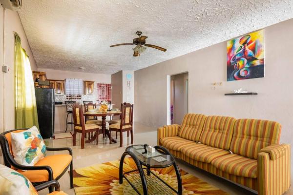 Fully Ac 2br, 5 Mins From Ian Fleming Int Airport - Jamaica