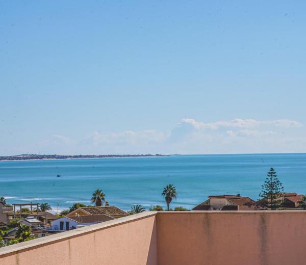 Attico Terrazza Cielomare Seaview - Pozzallo