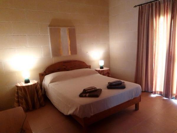Bed And Breakfast Dar Tal-lumija - Malta