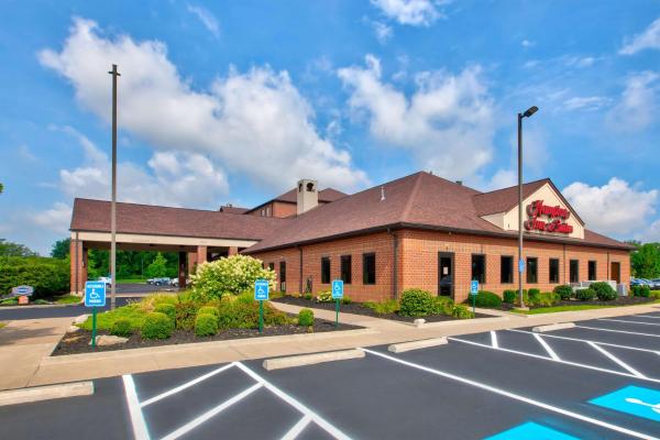 Hampton Inn & Suites Cleveland-airport/middleburg Heights - Brunswick
