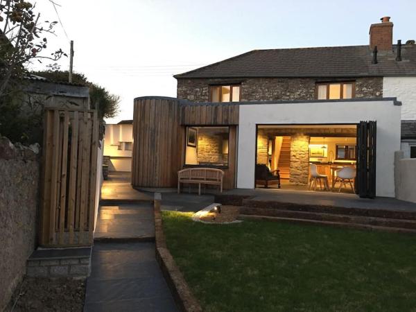 Luxury Cottage Close To Cliffs & Surfing Beaches! - Bude