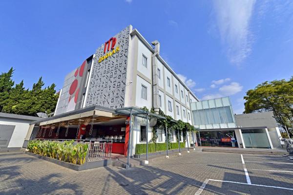 Zodiak Sutami By Kagum Hotels - Bandung