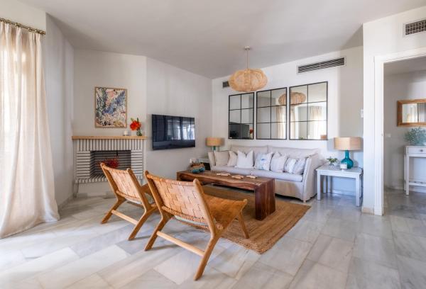 Apartamento Con Piscina. Los Naranjos De Marbella - 巴努斯港