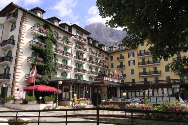 G. Hotel Des Alpes (Classic Since 1912) - Passo Rolle