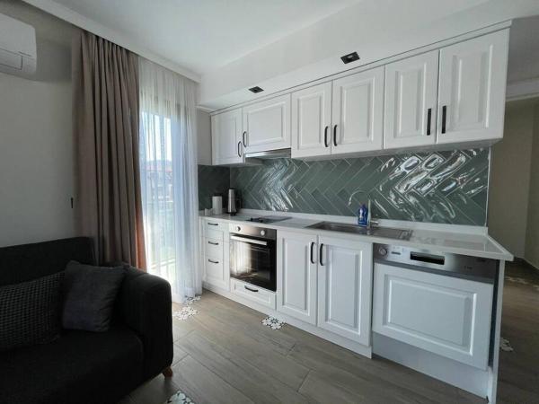 Zehra Suites Boutique Apartment#6, 300 Meters From The Sea - Marmaris