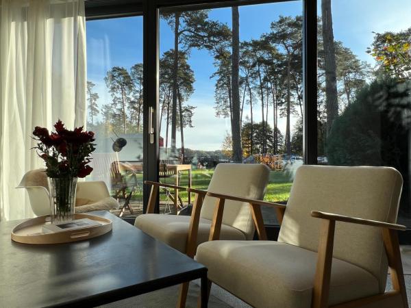 Traumhaftes Ferienhaus Am See Am Lübbesee In Templin - Templin