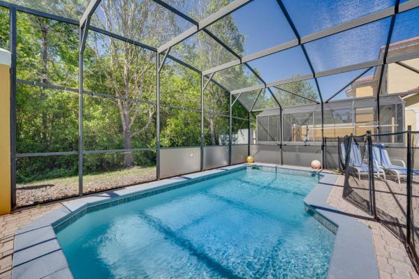 8 Mi To Disney Villa With Screened Pool And Lanai - Kissimmee