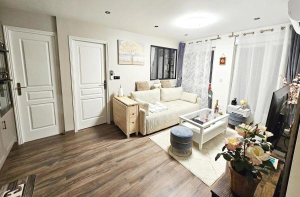 Remarkable Air-con 2-bed Apartment By Paris - Estación de París-Lyon