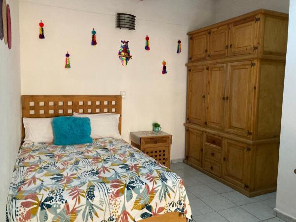 Cómoda Y Amplia Habitación En Jalatlaco - Oaxaca