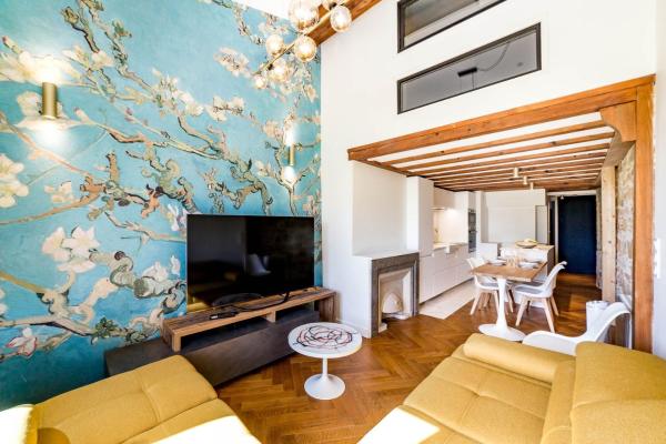 High-end Apartment Overlooking The Quays Ail - Lyon