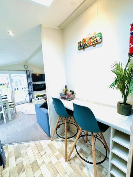 Ocean Breeze - Filey