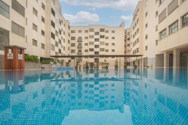 Apartamento Céntrico Con Piscina, Temporada - Cádiz