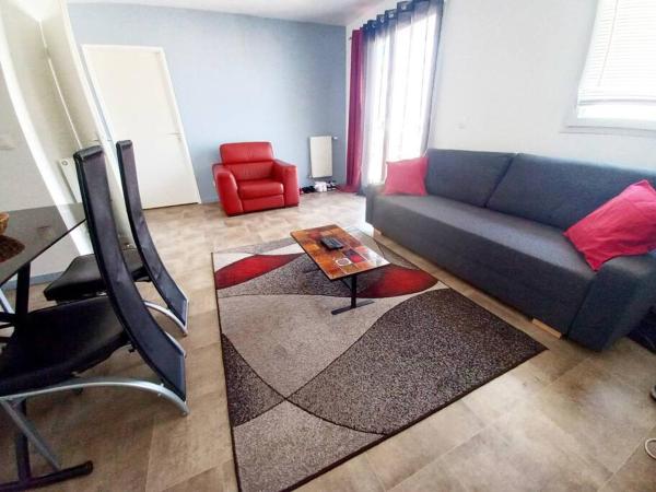 Le Diplomate Tramway Balcon Parking Et Wifi - Val-d'Oise