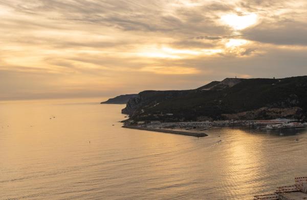 To See The Sea Apartment - Sesimbra