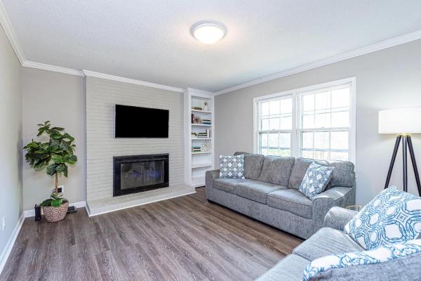 3br Kid Friendly Fenced In Swingset - Raleigh, NC
