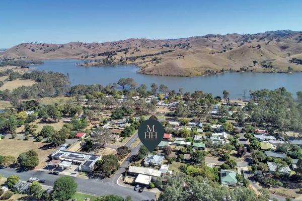 Bonnie Home - Bonnie Doon