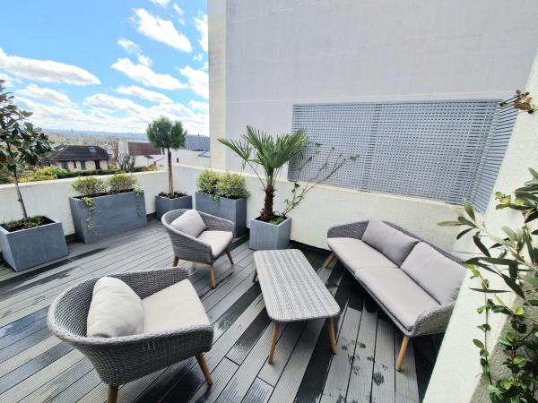 Le Rooftop Suresnes Paris La Défense - Spacieux Duplex 100 M2 Terrasse - Suresnes