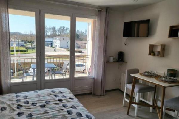 Studio Rénové à 10min Des Thermes - Haute-Marne