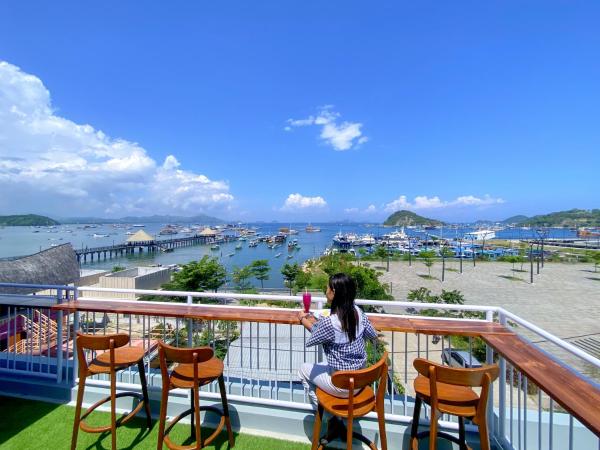 Flamingo Ceria - Labuan Bajo