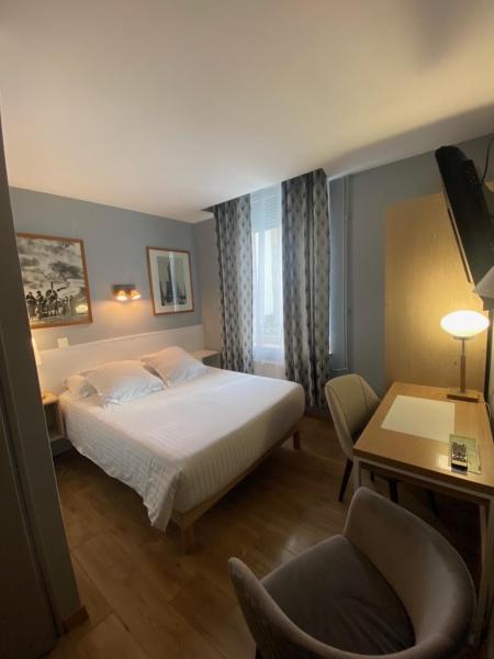 Hotel Le Pelican - Charleville-Mézières