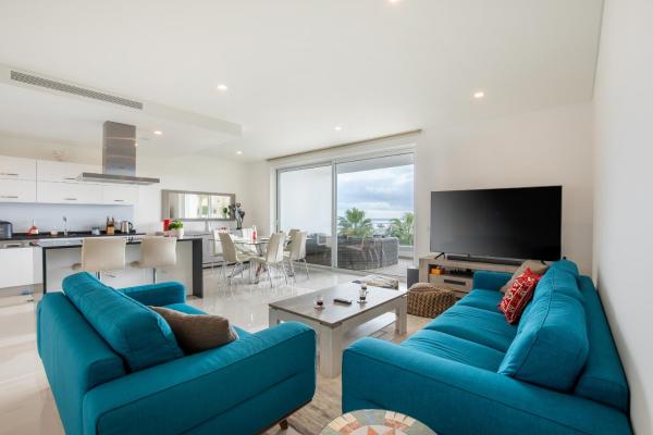 Casa Lilou - Luxury Oceanview Penthouse - Lagos