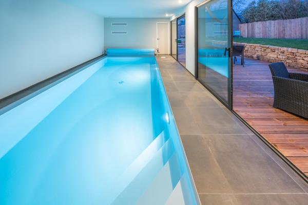 Nouveaute!!! Villa En Bord De Mer Avec Piscine Intérieure! - Concarneau