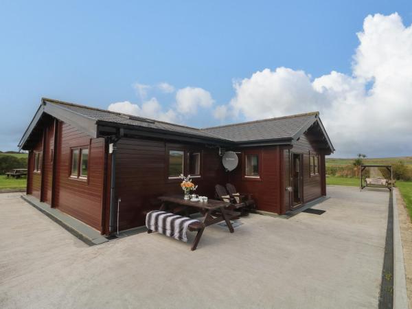 Chywolow Lodge - Saint Just