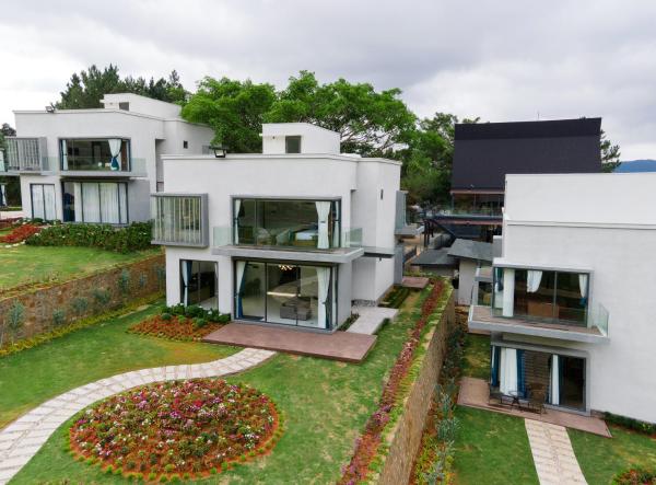 Rung Thong Nui Voi Villa & Resort - Liên Nghĩa