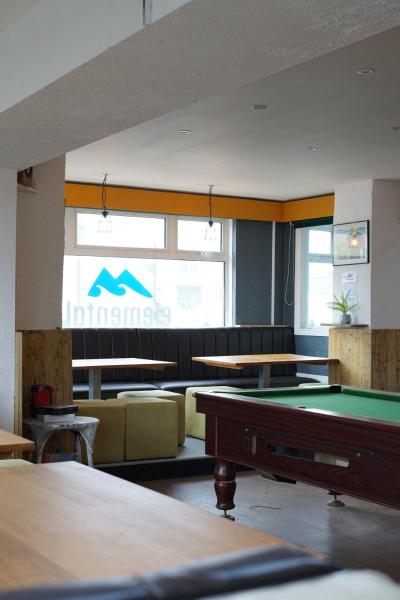 Elemental Surf Lodge - Mawgan Porth
