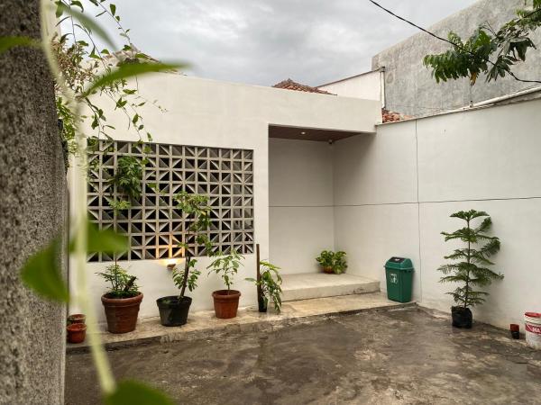 Sare Living Homestay - Yogyakarta