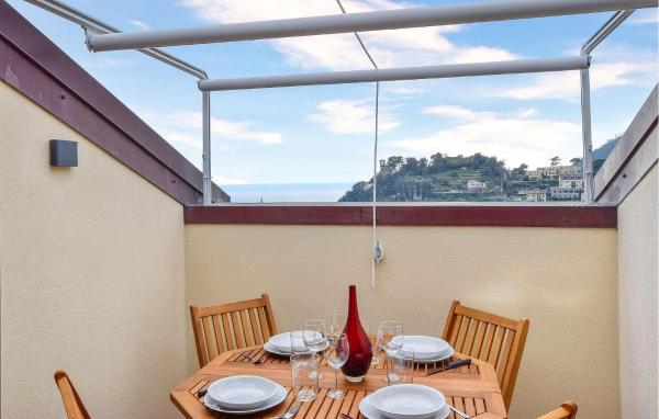 2 Bedroom Awesome Apartment In Moneglia - Moneglia