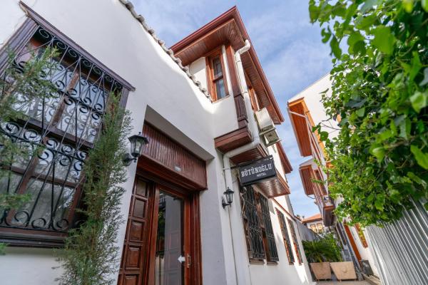 Bütünoğlu Pansi̇yon - Antalya