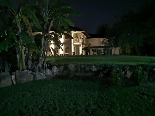 Lotus Guest House - Tembisa