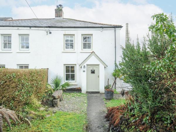Cobb Cottage - St Austell