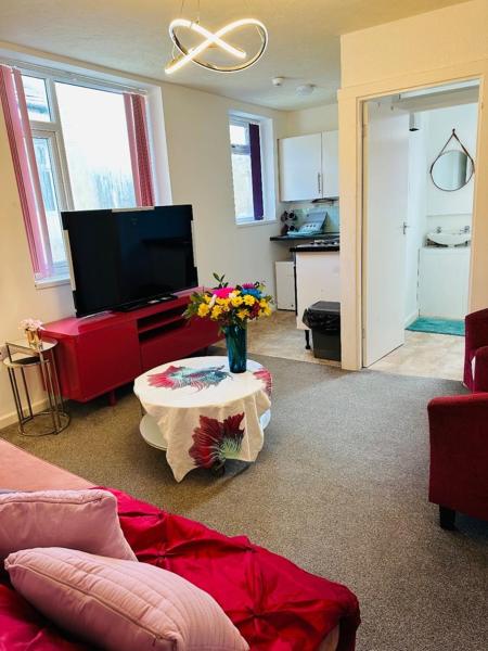 Luminous Suites - Blackpool Beach