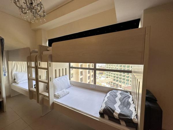 Bollywood Beach Hostel - Dubai